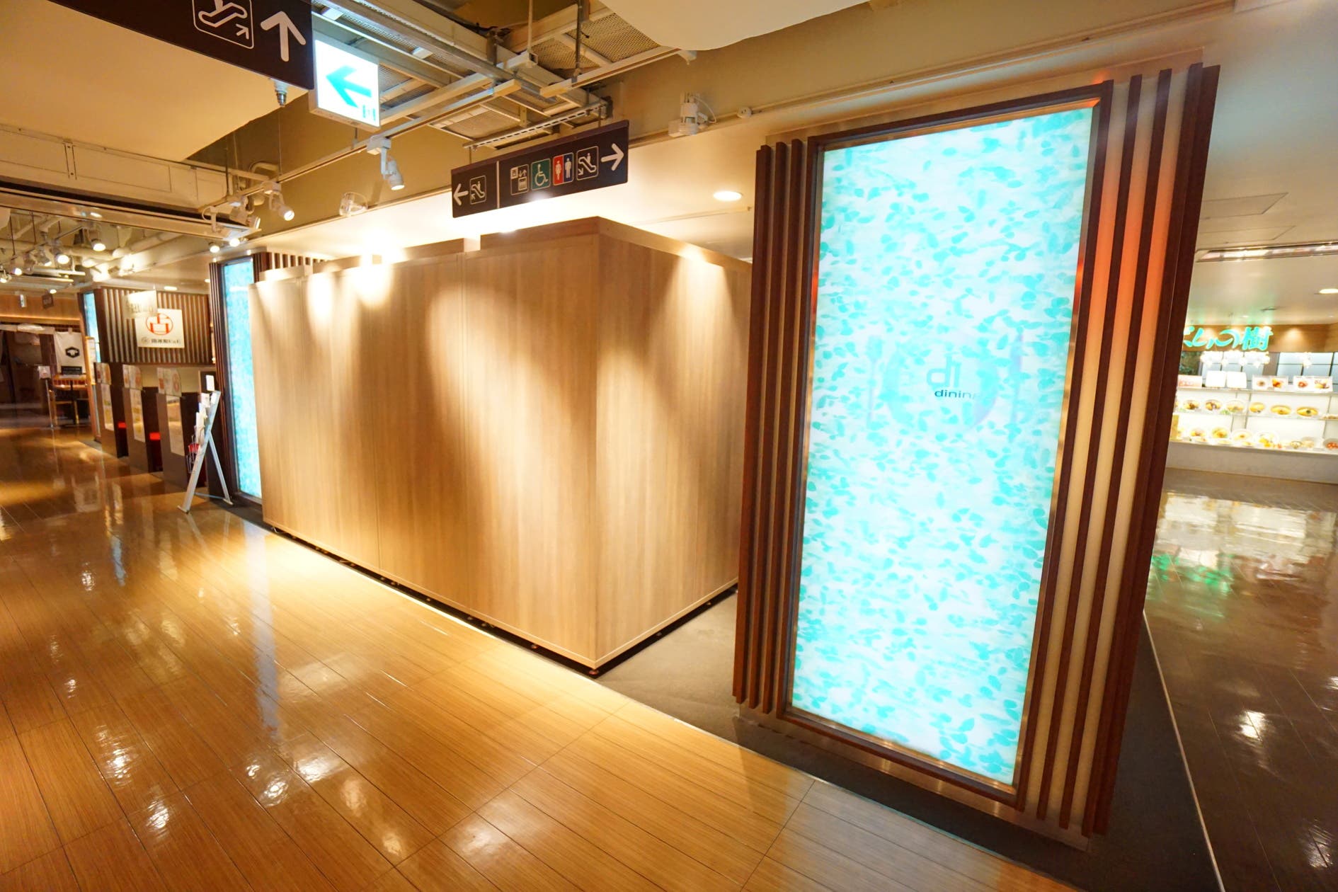 ＜PaO Work 町田モディ店No.2＞完全個室ワークブース💼Wi-Fi📶モニター🖥テレワーク/ZOOM/面接/自習/作業の写真10