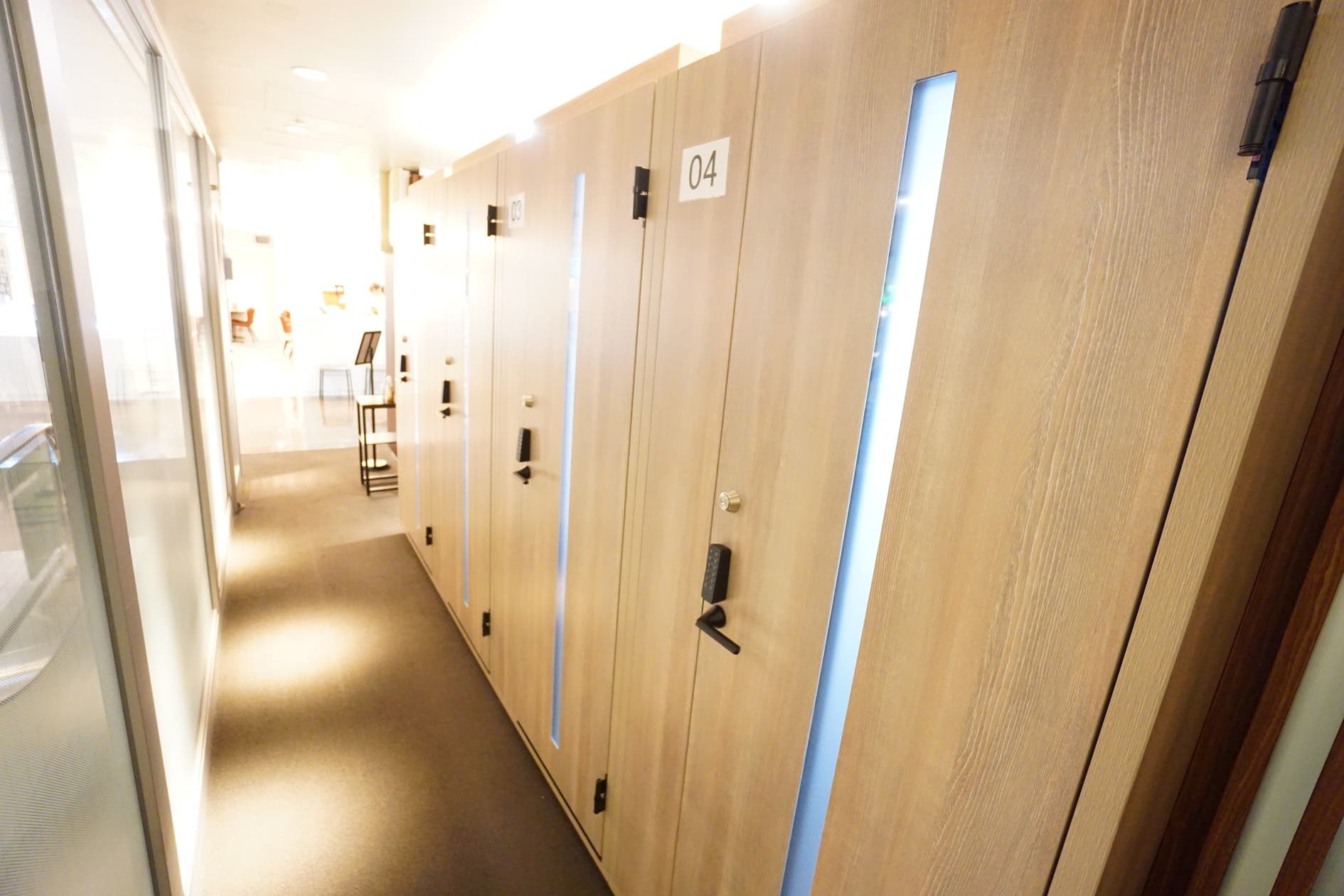 ＜PaO Work 町田モディ店No.3＞完全個室ワークブース💼Wi-Fi📶モニター🖥テレワーク/ZOOM/面接/自習の写真9