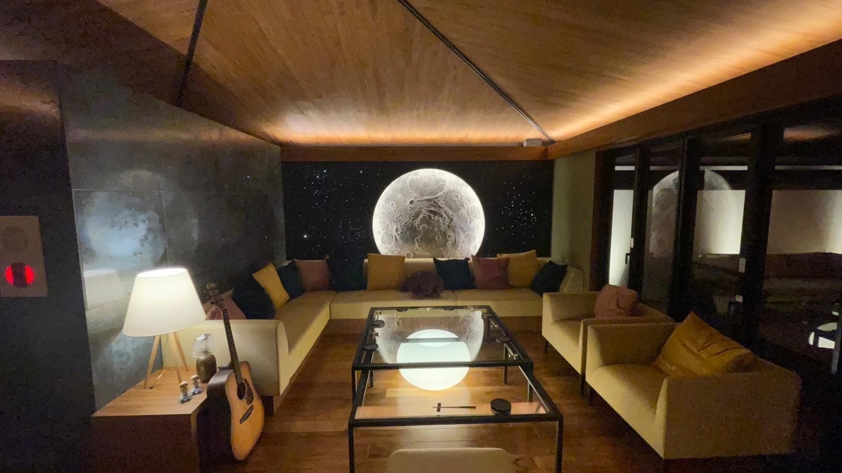 銀座駅から徒歩５分　MOON901の写真1