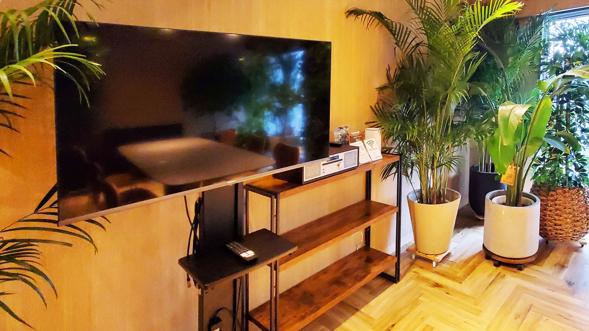 【高田馬場徒歩5分】ラウンジ（人々がリラックスして集まる場所）最大10名✨会議・面談・セミナー・ワークショップ・ボードゲーム等の写真6