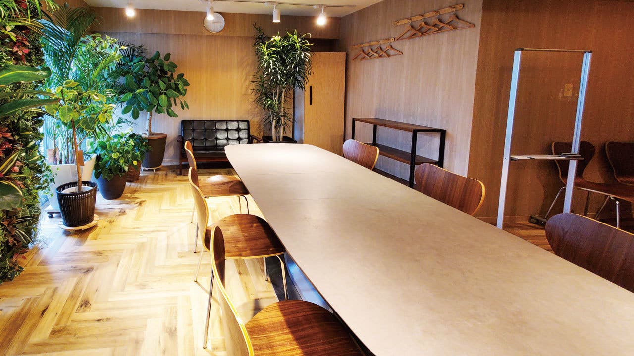 【高田馬場徒歩5分】ラウンジ（人々がリラックスして集まる場所）最大10名✨会議・面談・セミナー・ワークショップ・ボードゲーム等の写真4