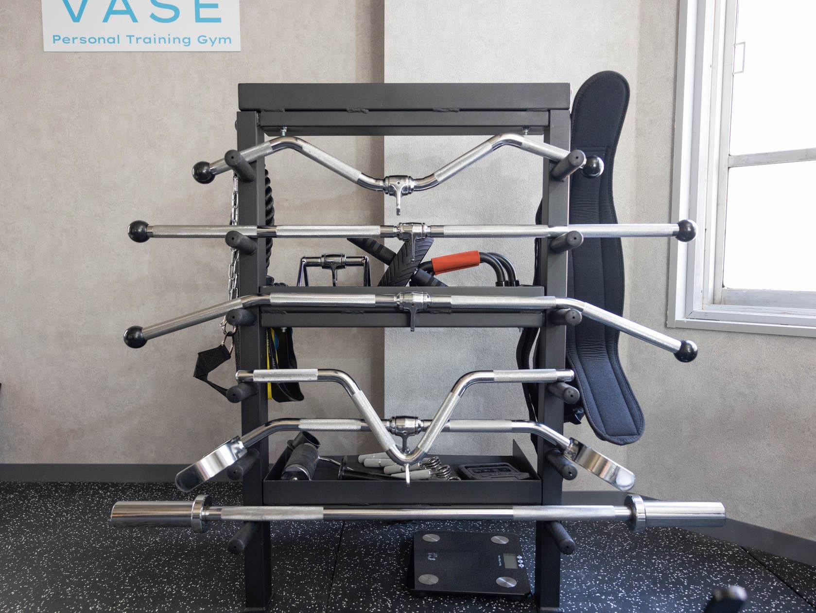 【藤沢駅徒歩1分】藤沢レンタルジム　高品質マシン完備　貸切ジムの写真5