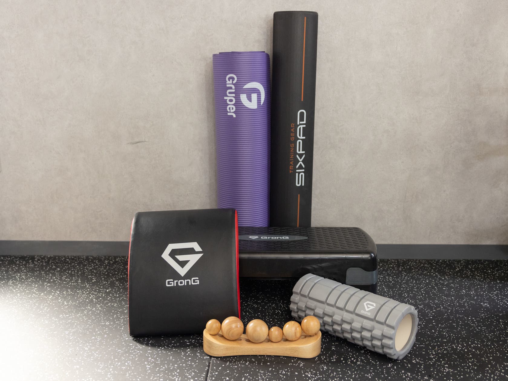 【藤沢駅徒歩1分】藤沢レンタルジム　高品質マシン完備　貸切ジムの写真6