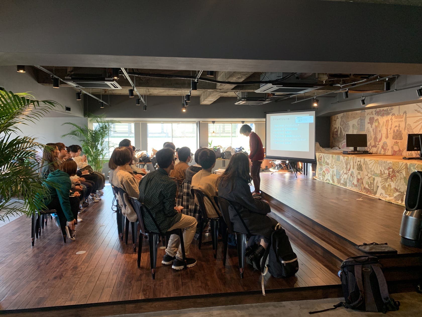 【南森町/大阪天満宮】研修会/セミナー/説明会/講習会/会議/勉強会/インターンシップなど【おしゃれなデザイン事務所を完全貸切】の写真3