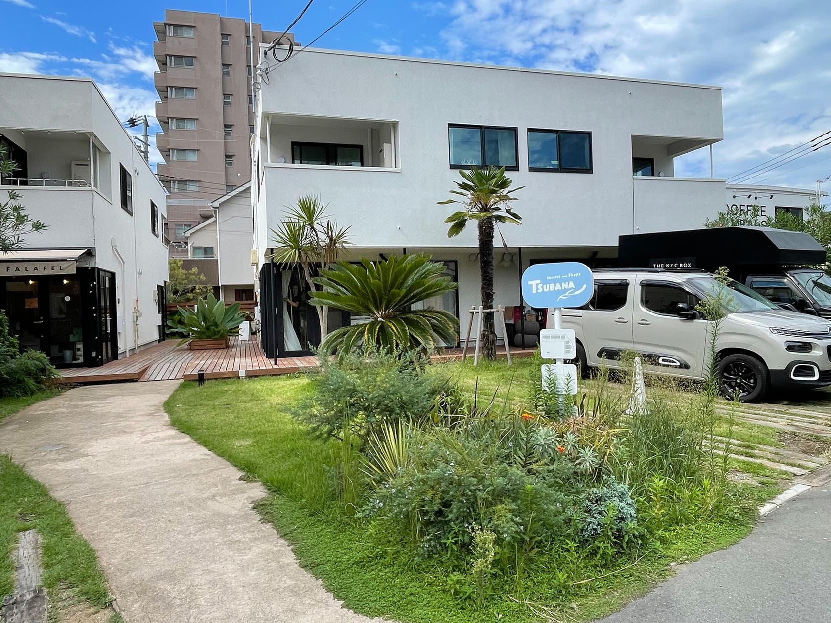 駐車場（敷地内）の画像1