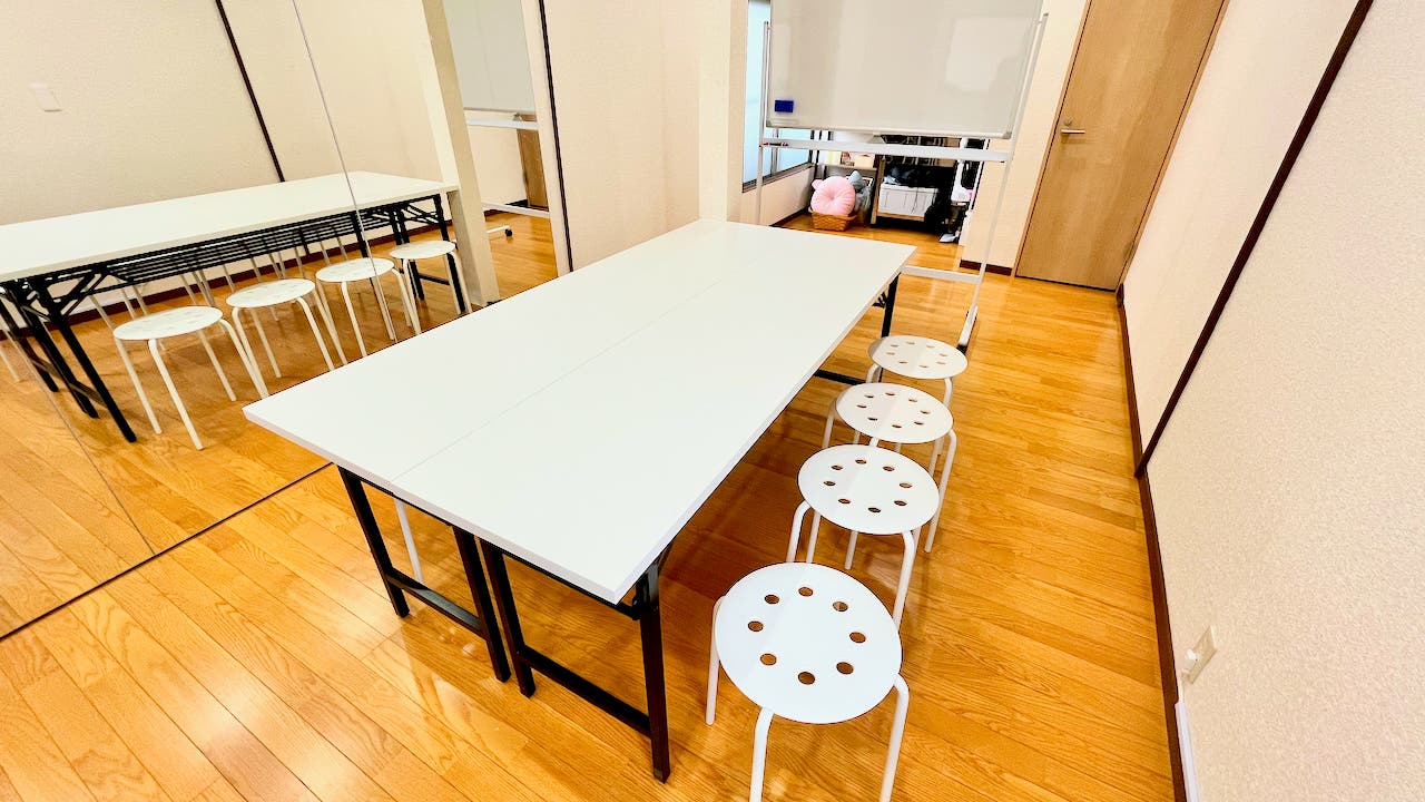 ✨桃井原っぱ公園そば、大きな鏡有✨サロン🌸ヨガ🧘‍♀️お教室📚ママ会💐テレワークにもの写真8