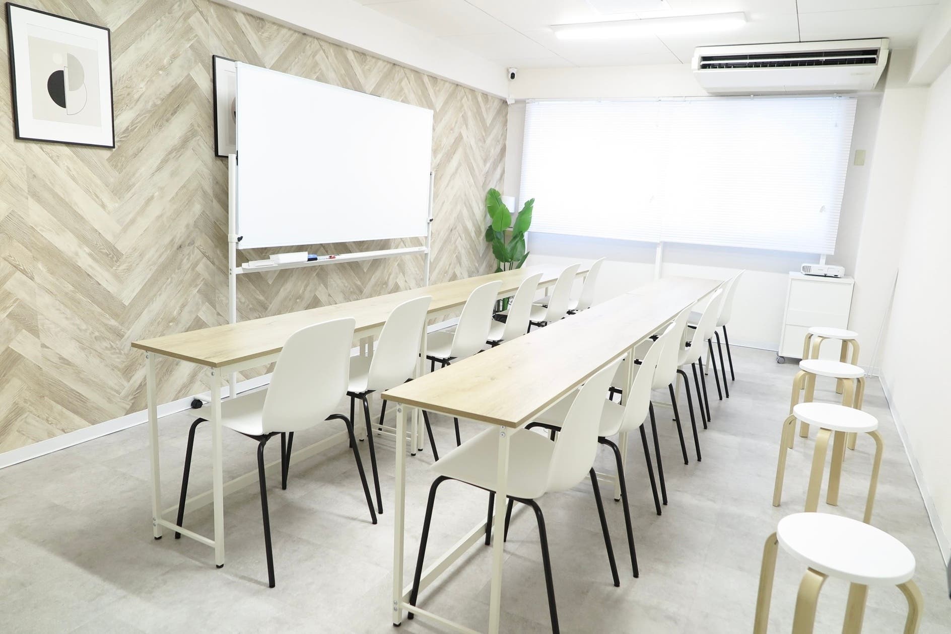 【中崎町駅50秒・梅田ロフト５分✨】/wifi・設備無料/16名/会議室・施術ベッド・ボードゲーム♠/ゴミ捨て無料の写真17