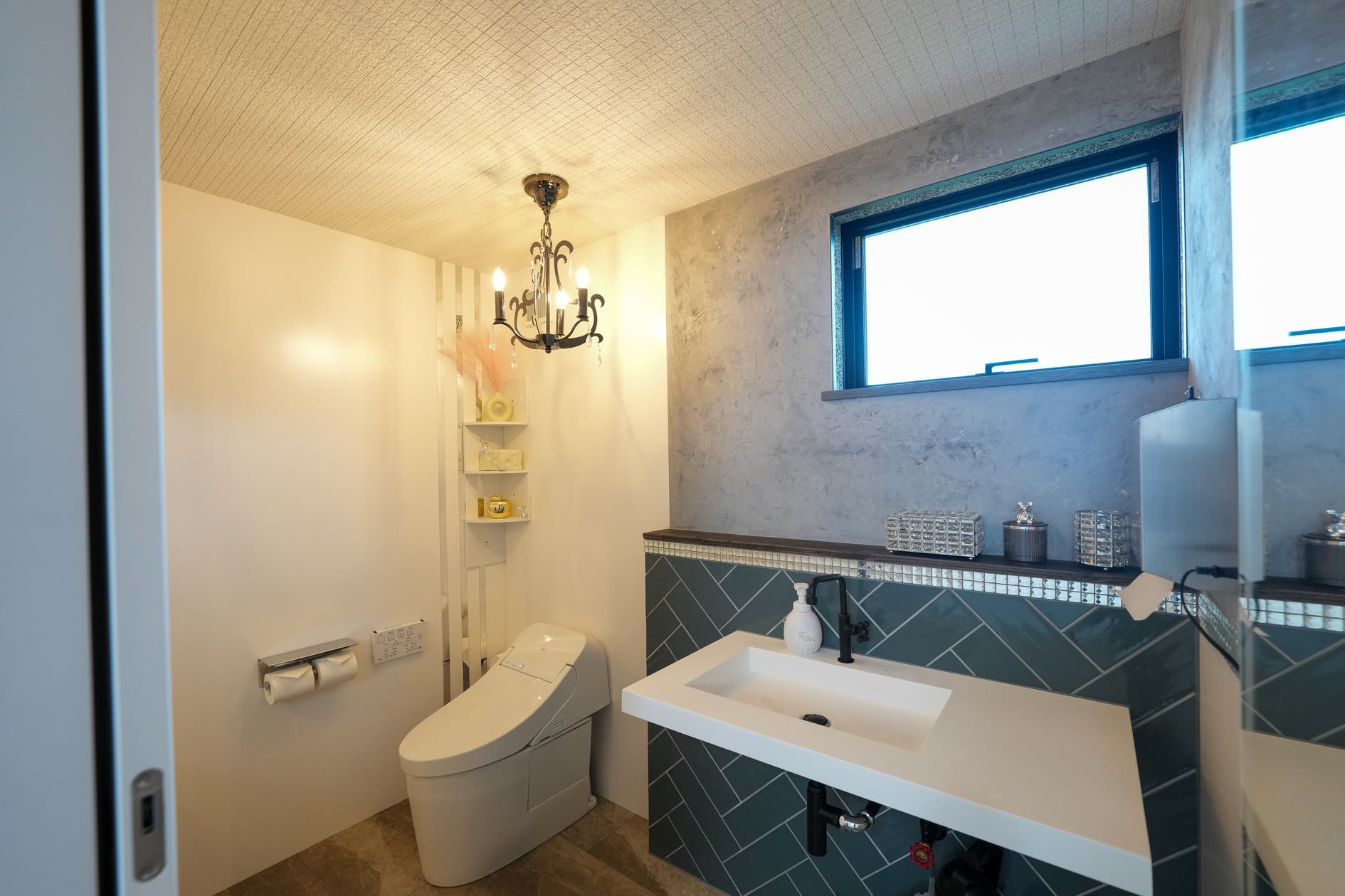 【KING STUDIO／JR仙石線 陸前原ノ町駅】白ホリゾント完備の撮影スタジオの写真5