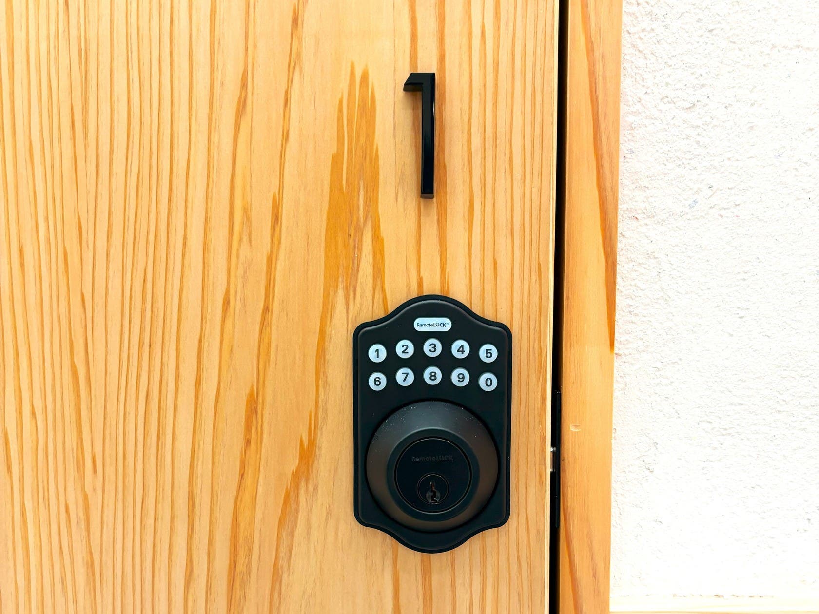 【パセーラ2F_基町クレドSYNC HUB内 No.1】完全個室ブース（定員1名）の写真4