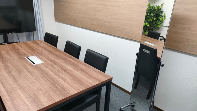 〈トーカン博多〉【博多駅5分/10名利用可】設備無料/高速Wi-Fi/50㌅モニター/ホワイトボード/全身鏡の写真19