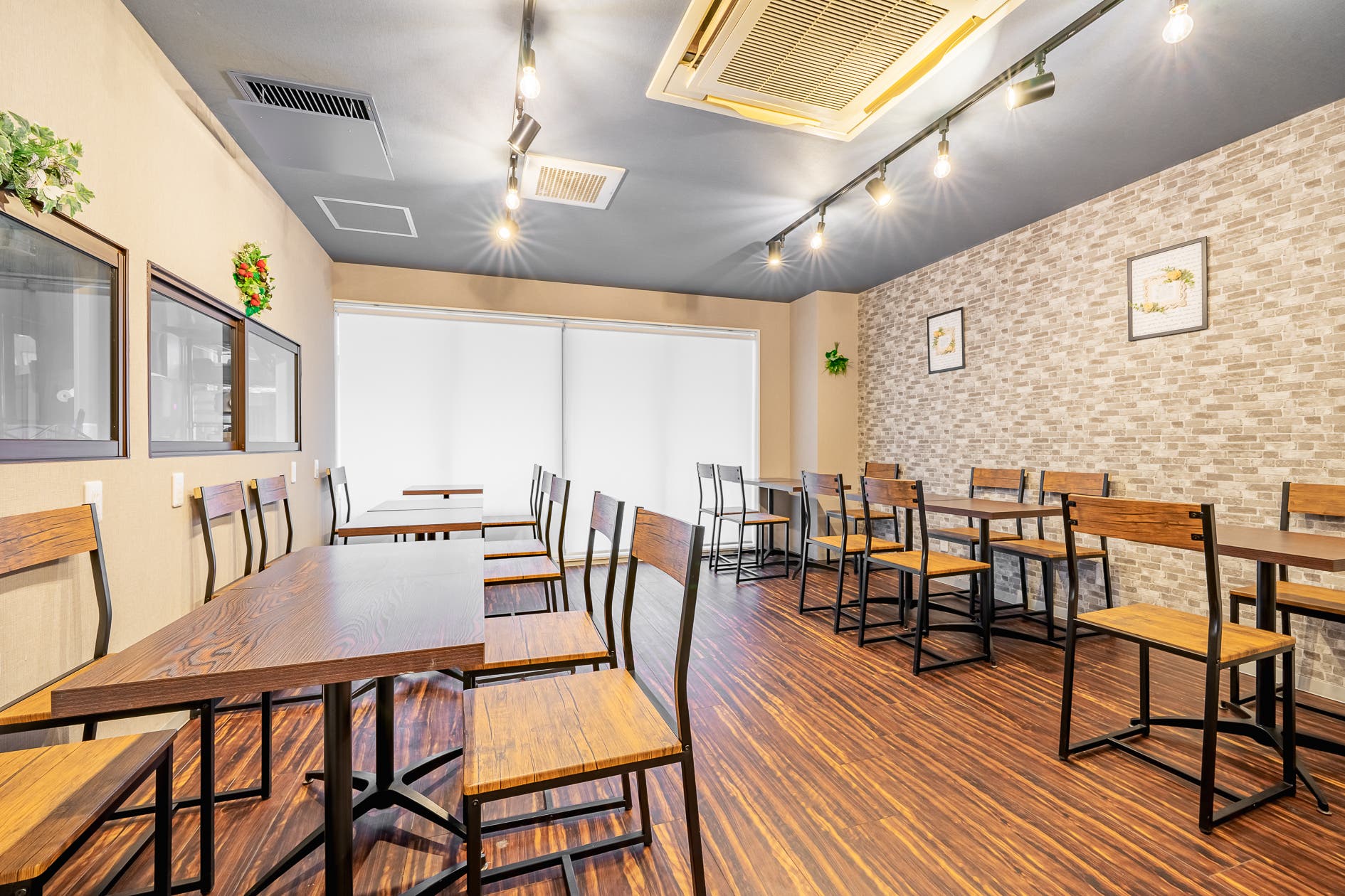 スペモ🏠クリスマス🎄駅徒歩5分🚶🏻‍♂️飲食業の夢を叶えられる場所☘️🌤撮影.360_ACE.LOUNGE.四谷2ndの写真12