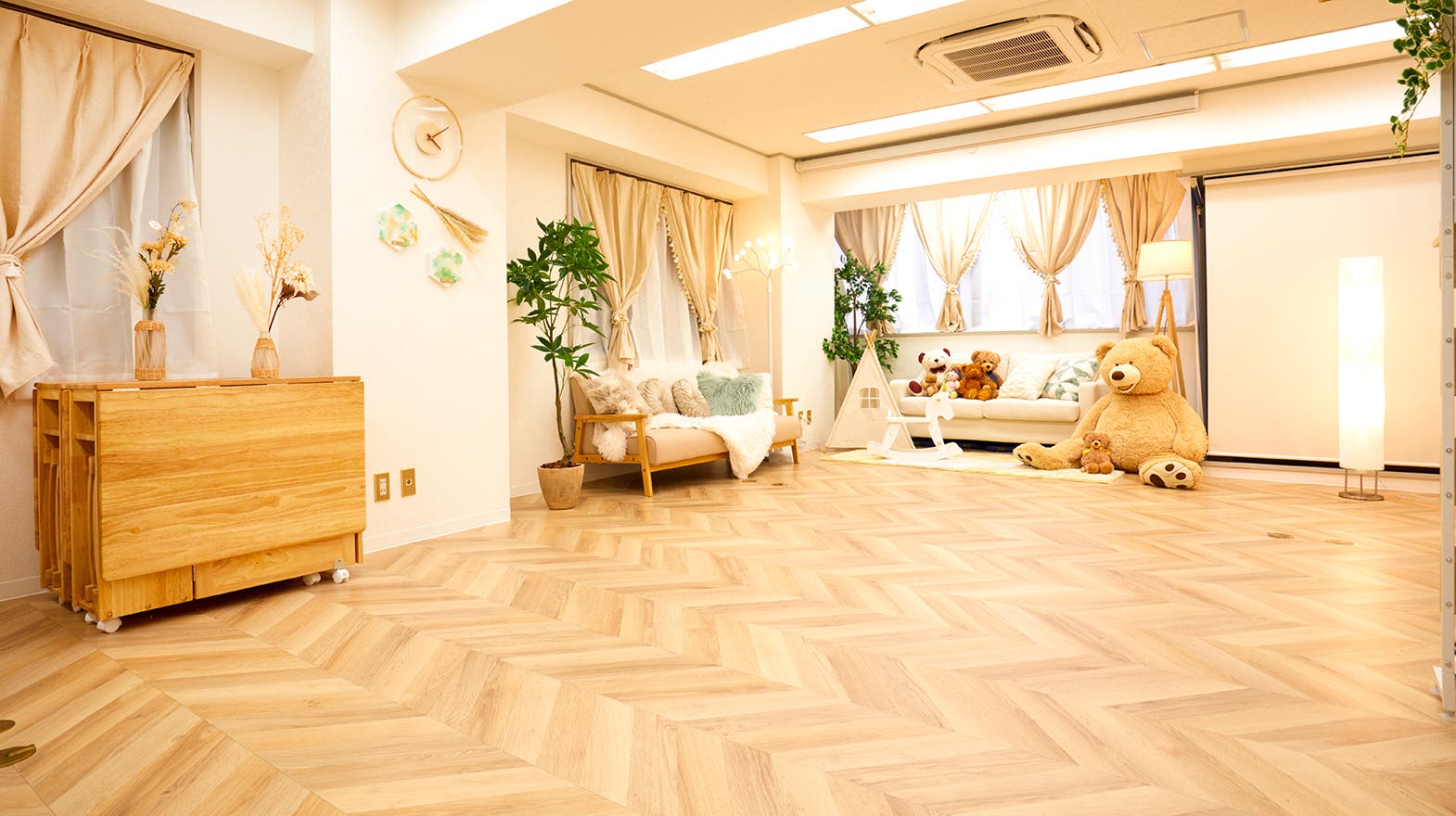 最大25名🎉新御徒町駅徒歩５分🚶‍♂️ベビーカー置き場有★子供古着あげます👗ママ会🧸クマ沢山映えスペース🧸の写真8