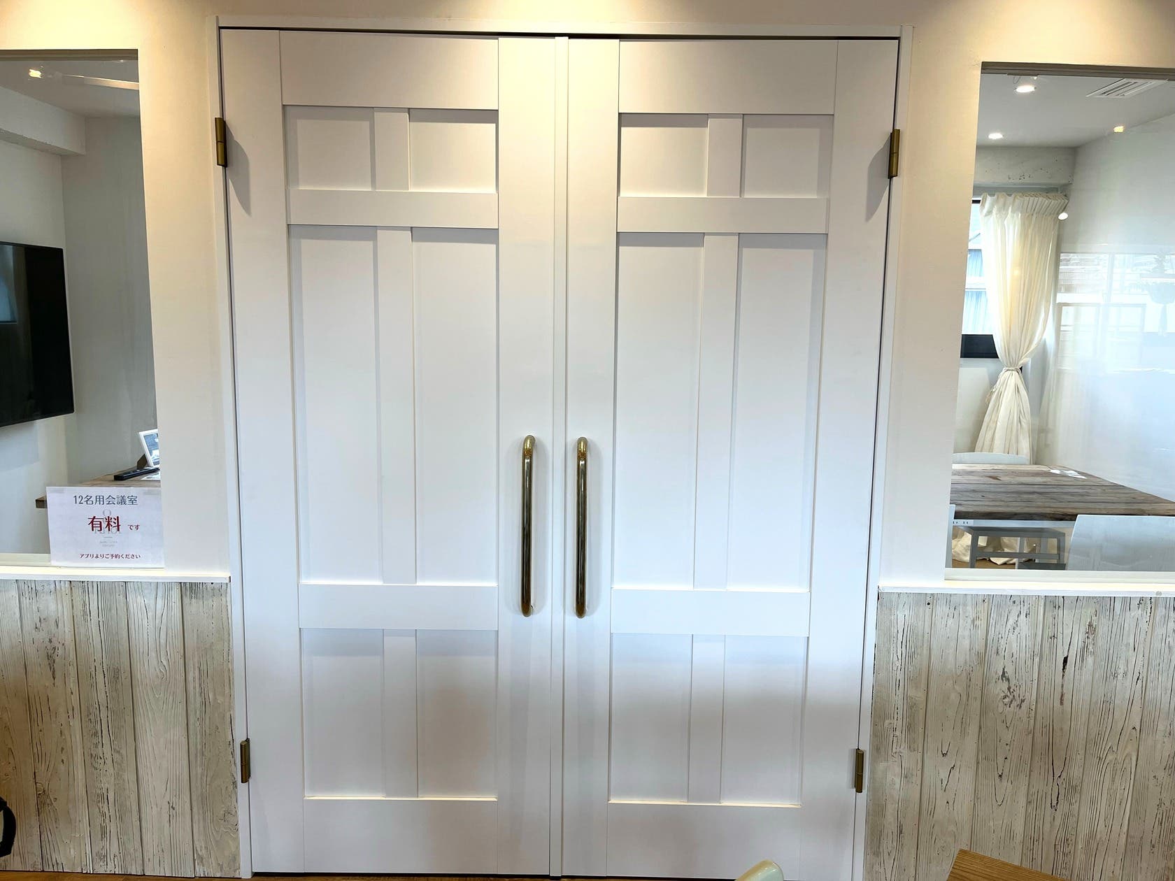 【五反野駅徒歩1分！1時間2,980円！】完全個室の12名会議室の写真5