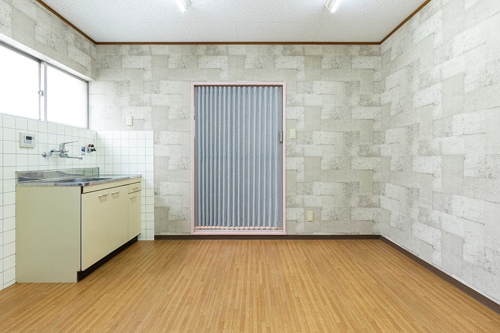 100㎡超全面リノリウム30人以上利用可能クロマキー専用撮影スペース完備桃谷徒歩2分定期利用可能レンタルスタジオ鶴橋桃谷の写真7