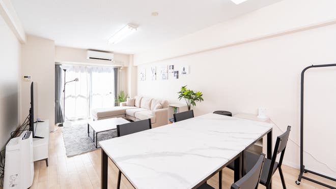 🌸期間限定割🌸最大50%割引🎊駅徒歩4分🚉65㌅大型TV📺&プロジェクターで鑑賞会📹女子会🍰推し活💞撮影会📸デート👫歓迎会🍺の写真6