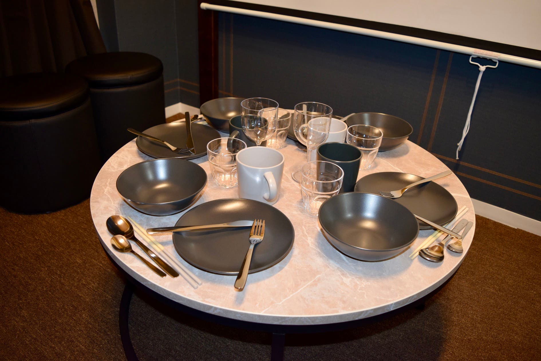 🎉プライベートシアタールーム🎬本格スクリーン🎞️映画デート🍿地デジ📡DVD📀寝落ち必至リクライニングソファ😪の写真16