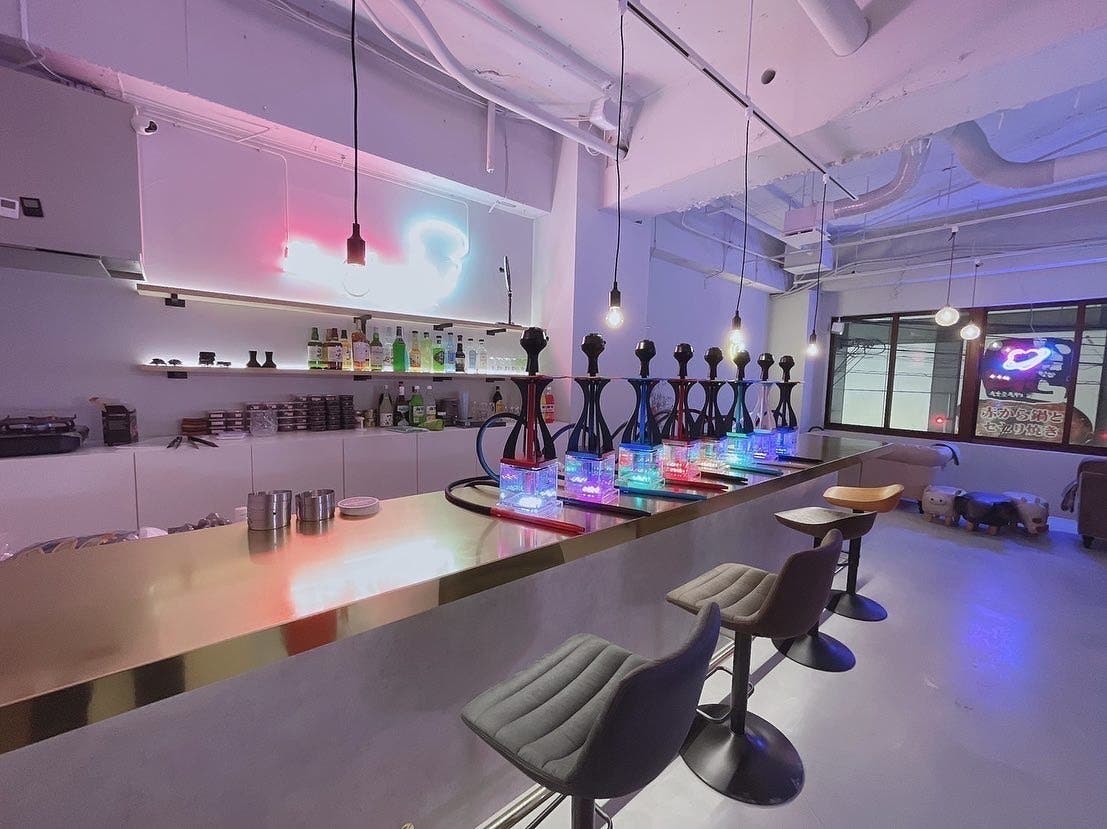 【No Nameお初天神⭐️飲み放題のみ予約可♪】インスタ映えな東梅田徒歩2分のオシャレバー☆忘年会,新年会,サークル,合コンの写真6