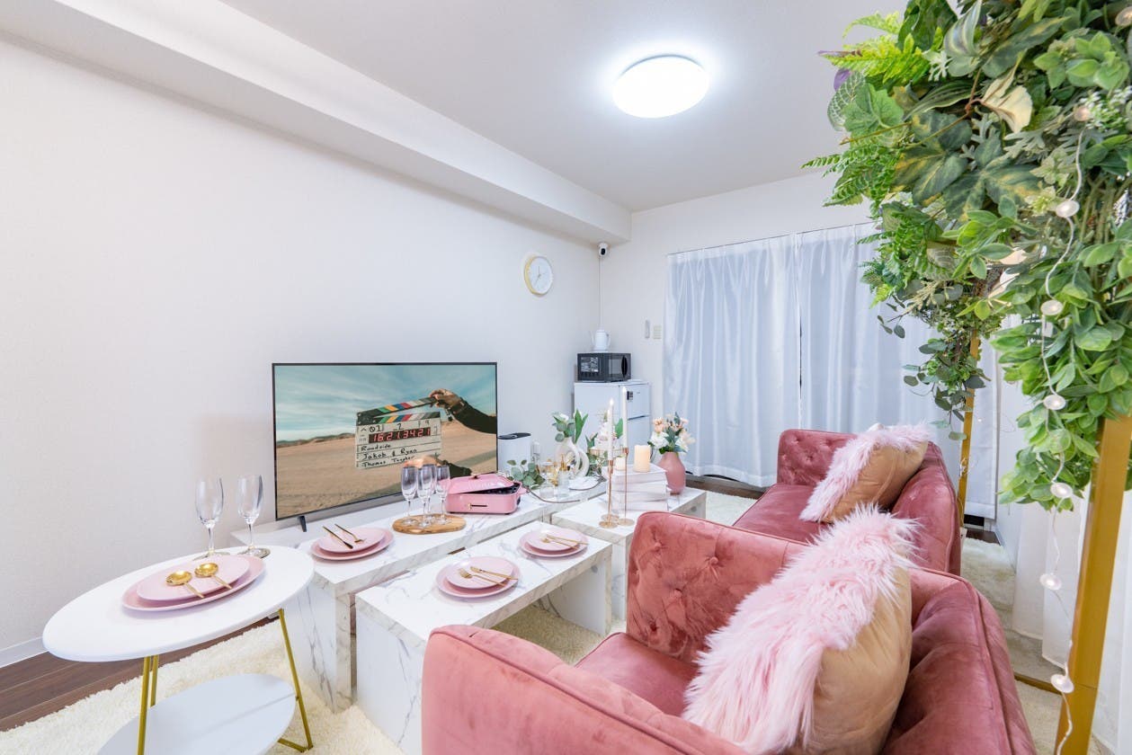 💖ピンク基調💙心斎橋4分❣️最大12名🙆‍♀️推し活🍀大画面ﾃﾚﾋﾞ🎬パーティー🥂女子会🎀Katy心斎橋の写真12