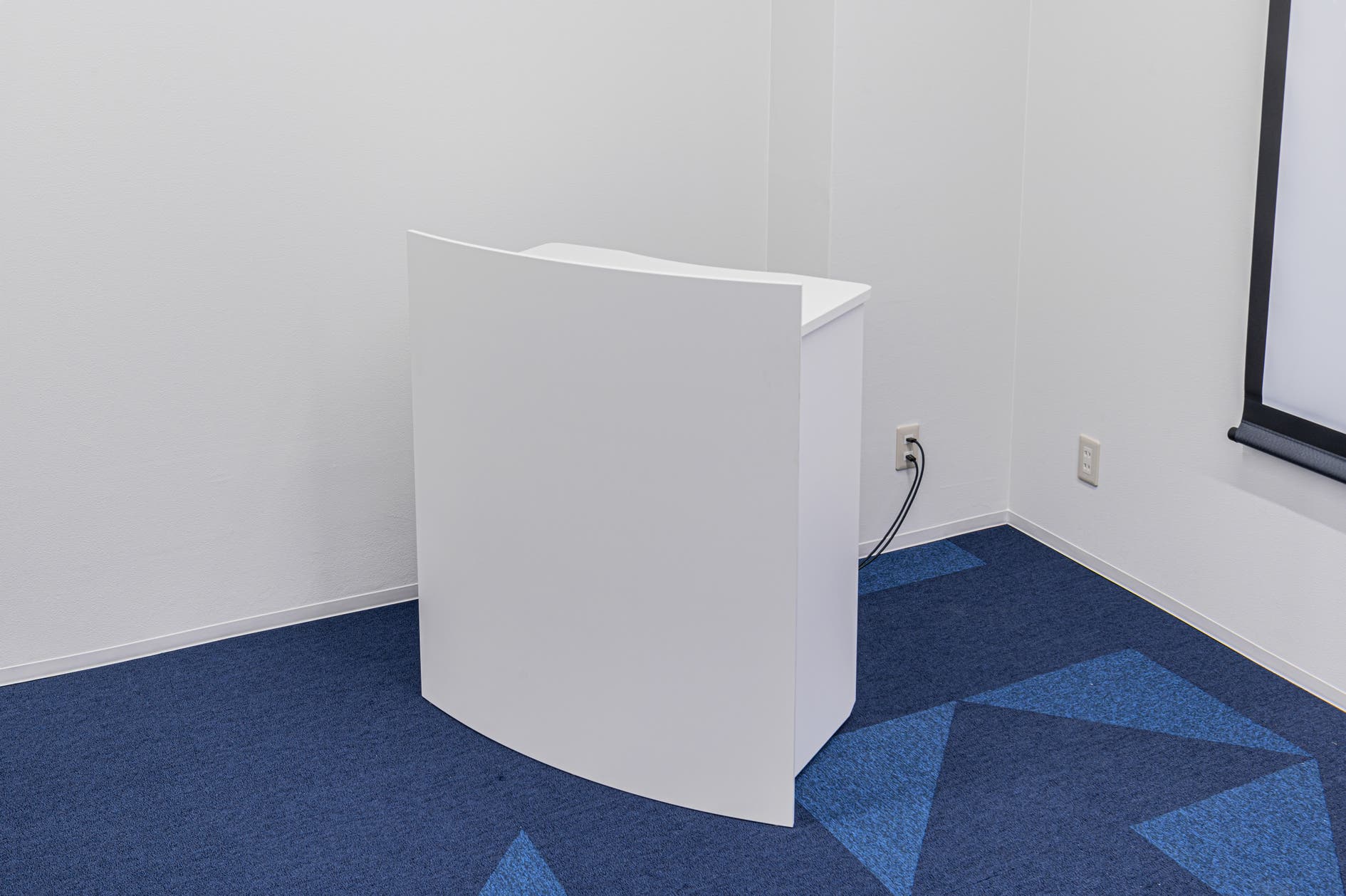 👔会議室🅰～50名まで着座可能。天神明治通り沿い、リッツカールトン福岡真向かいの写真21