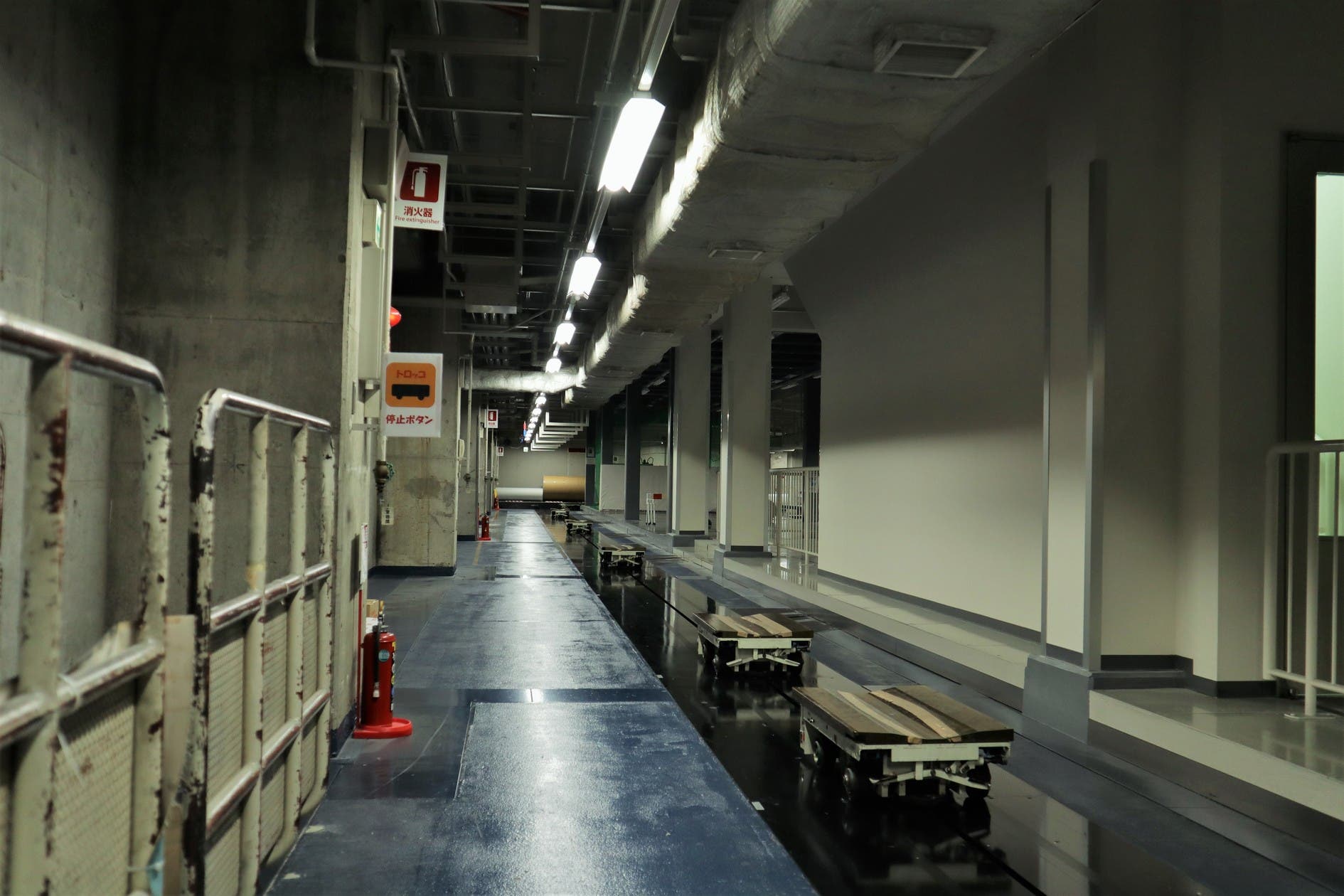 印刷工場ならではの独特のロケーション！映画、ドラマ、CM、MVなど様々な映像制作に！開放感のある屋上がおすすめ！の写真9