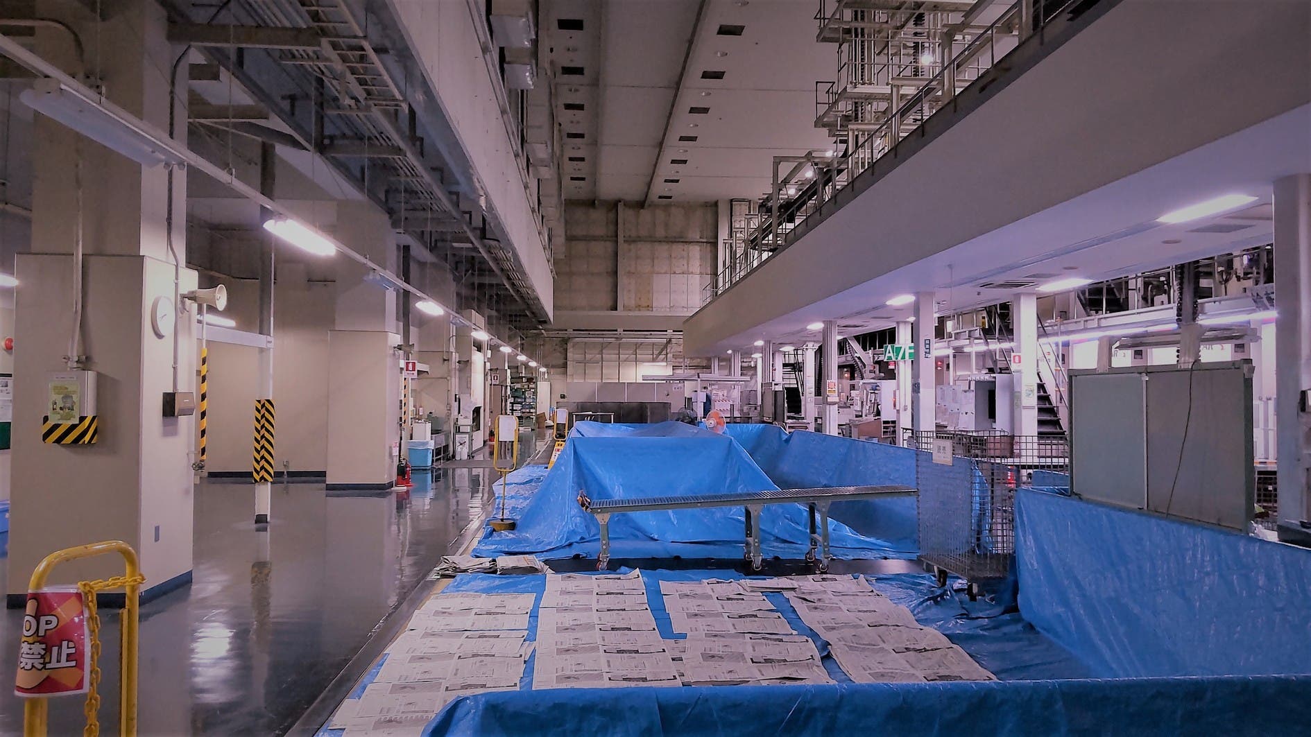 印刷工場ならではの独特のロケーション！映画、ドラマ、CM、MVなど様々な映像制作に！開放感のある屋上がおすすめ！の写真11