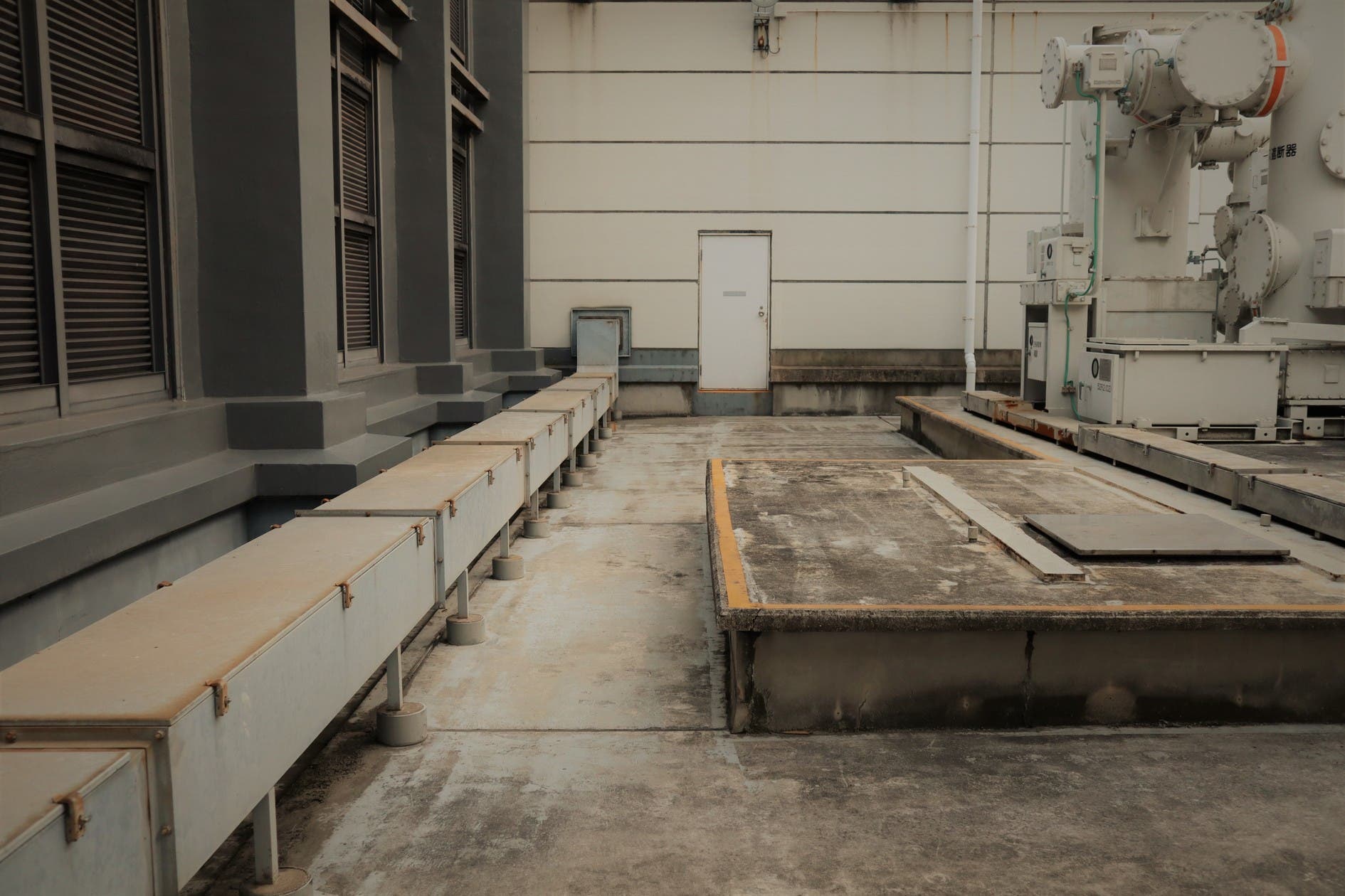 印刷工場ならではの独特のロケーション！映画、ドラマ、CM、MVなど様々な映像制作に！開放感のある屋上がおすすめ！の写真17