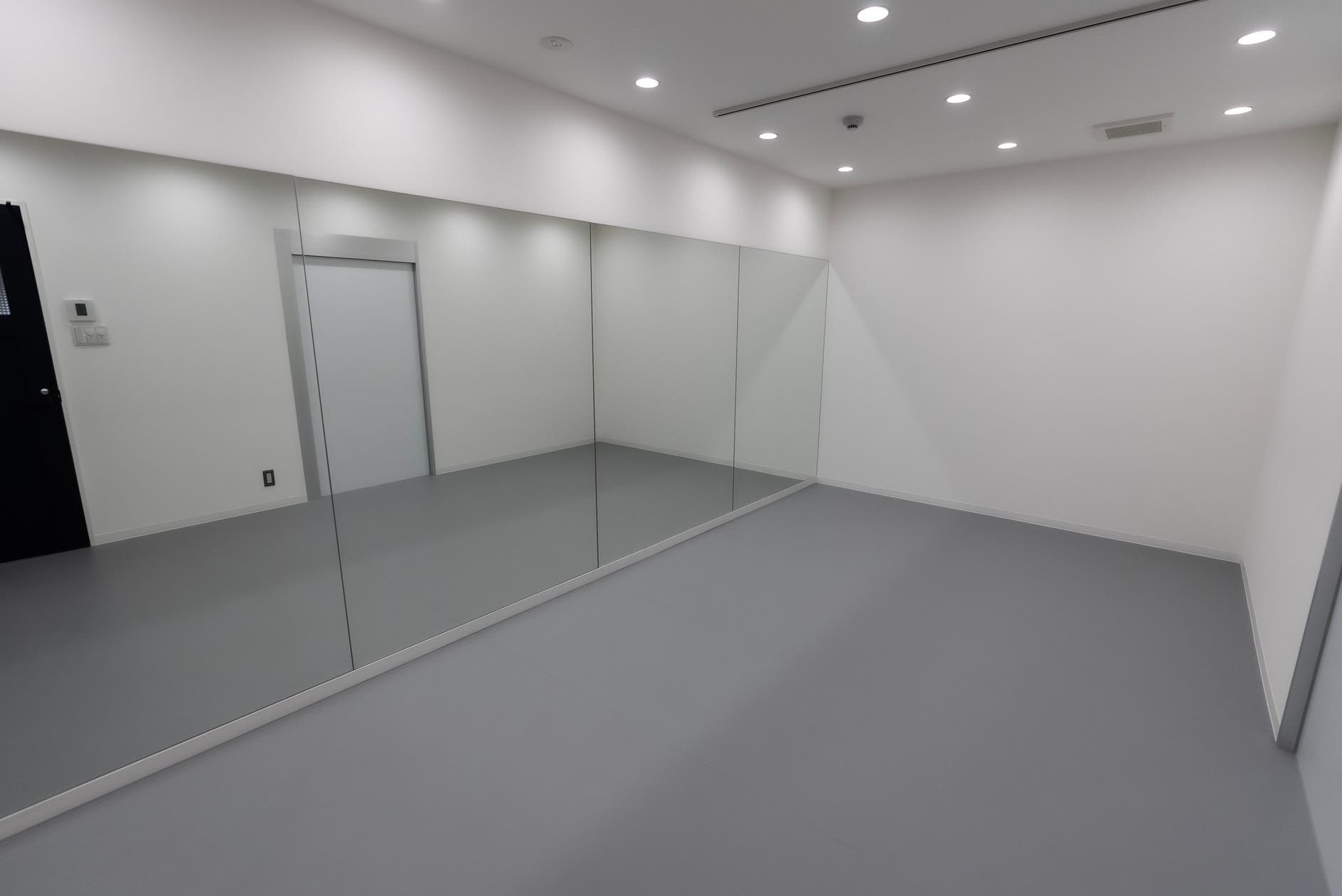 studio arty 中野　Cstudio 14.5m2の写真1