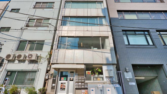 秋葉原駅・馬喰町駅等から徒歩数分!|ワイド8.1m大型ミラー!39㎡フルリフォームスタジオ|清潔感あるフローリング!の写真21