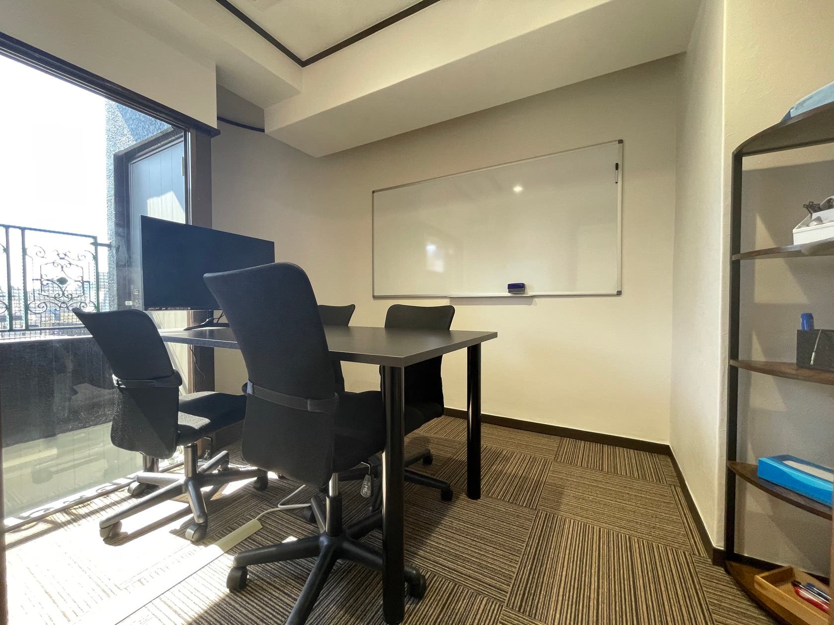 【高田馬場 早稲田口徒歩1分！】4名会議室（RoomC）の写真4