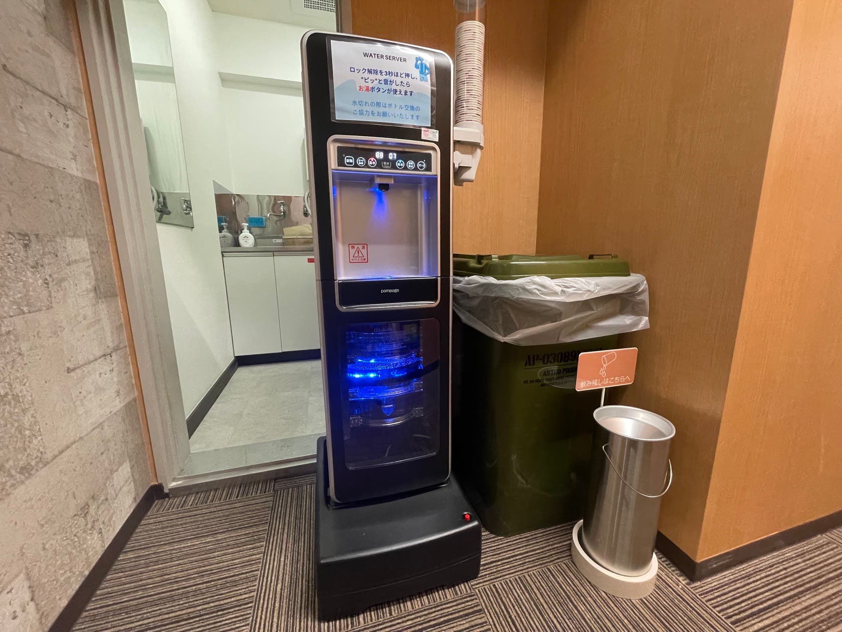 【高田馬場 早稲田口徒歩1分！】4名会議室（RoomD） ※席追加2つ可能の写真5