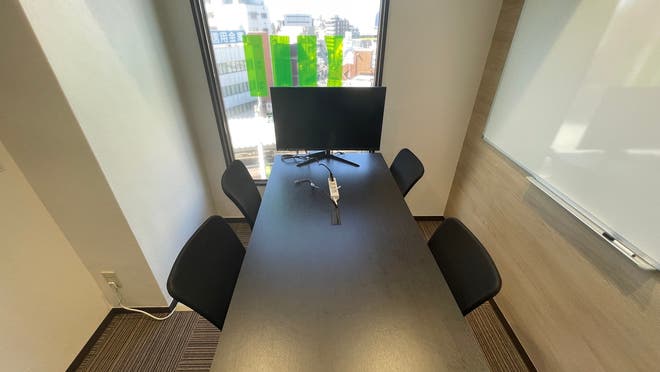 【1名利用専用】【高田馬場駅徒歩1分】4名会議室(RoomB)の写真3