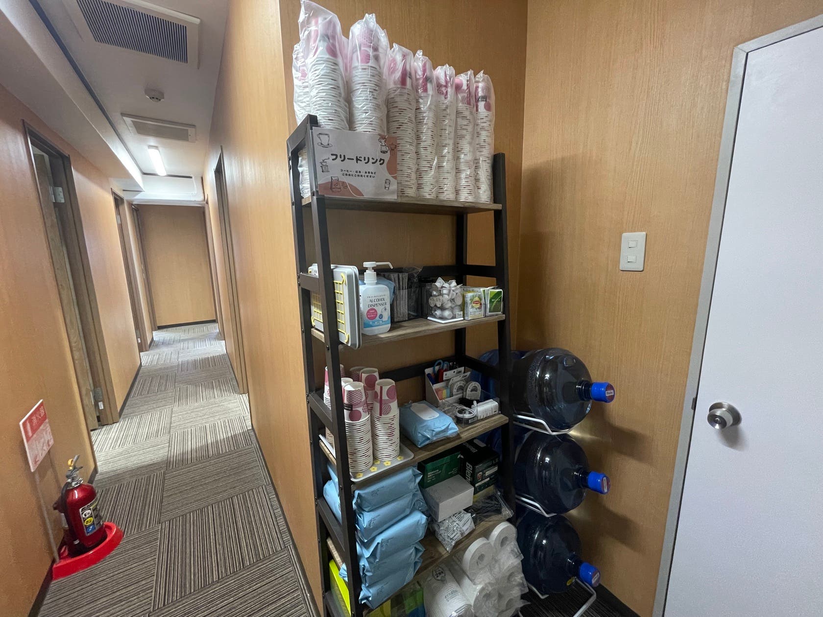 【1名利用専用】【高田馬場駅徒歩1分】4名会議室（RoomC）の写真6