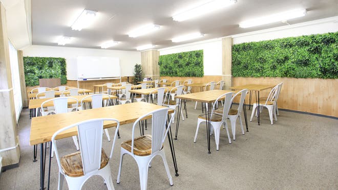 大門駅徒歩1分・浜松町駅徒歩3分/最大40名/飲食、お酒可/セミナー/パーティー/懇親会/ボードゲームの写真1