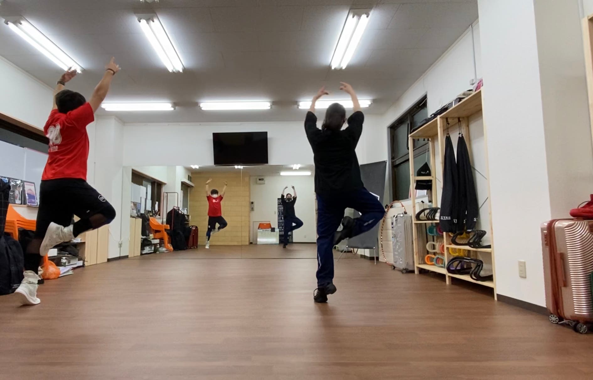 【船橋/習志野台】大型鏡＆60インチテレビモニター付き　多目的ダンススタジオ【縦長タイプ】の写真4