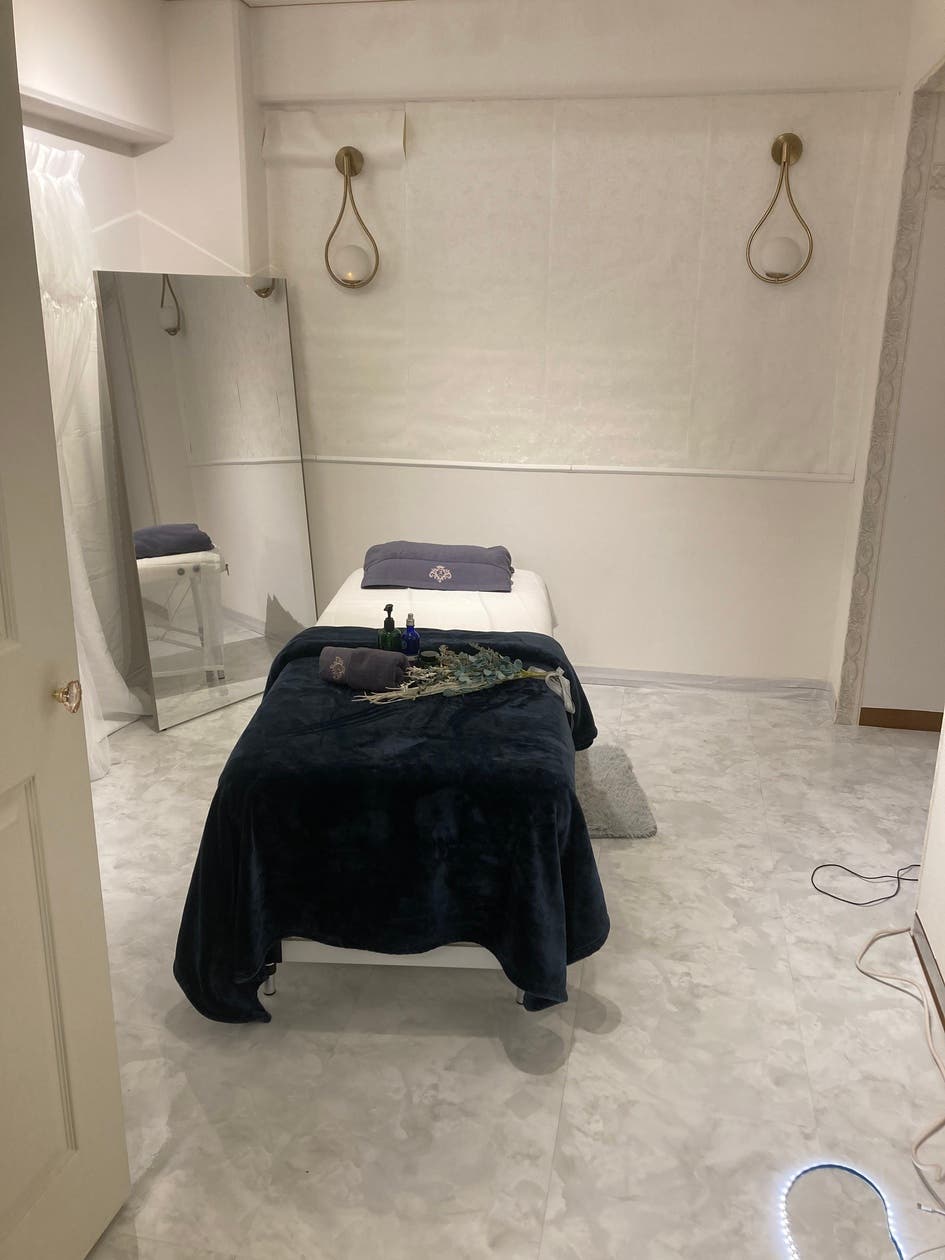 恵比寿プライベートサロン🧖🏻‍♀️清潔感あふれる高級個室の施術スペース✨【恵比寿駅　西口徒歩2分】の写真6