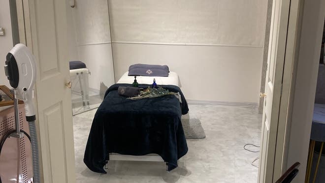 恵比寿プライベートサロン🧖🏻♀️清潔感あふれる高級個室の施術スペース✨【恵比寿駅 西口徒歩2分】の写真7