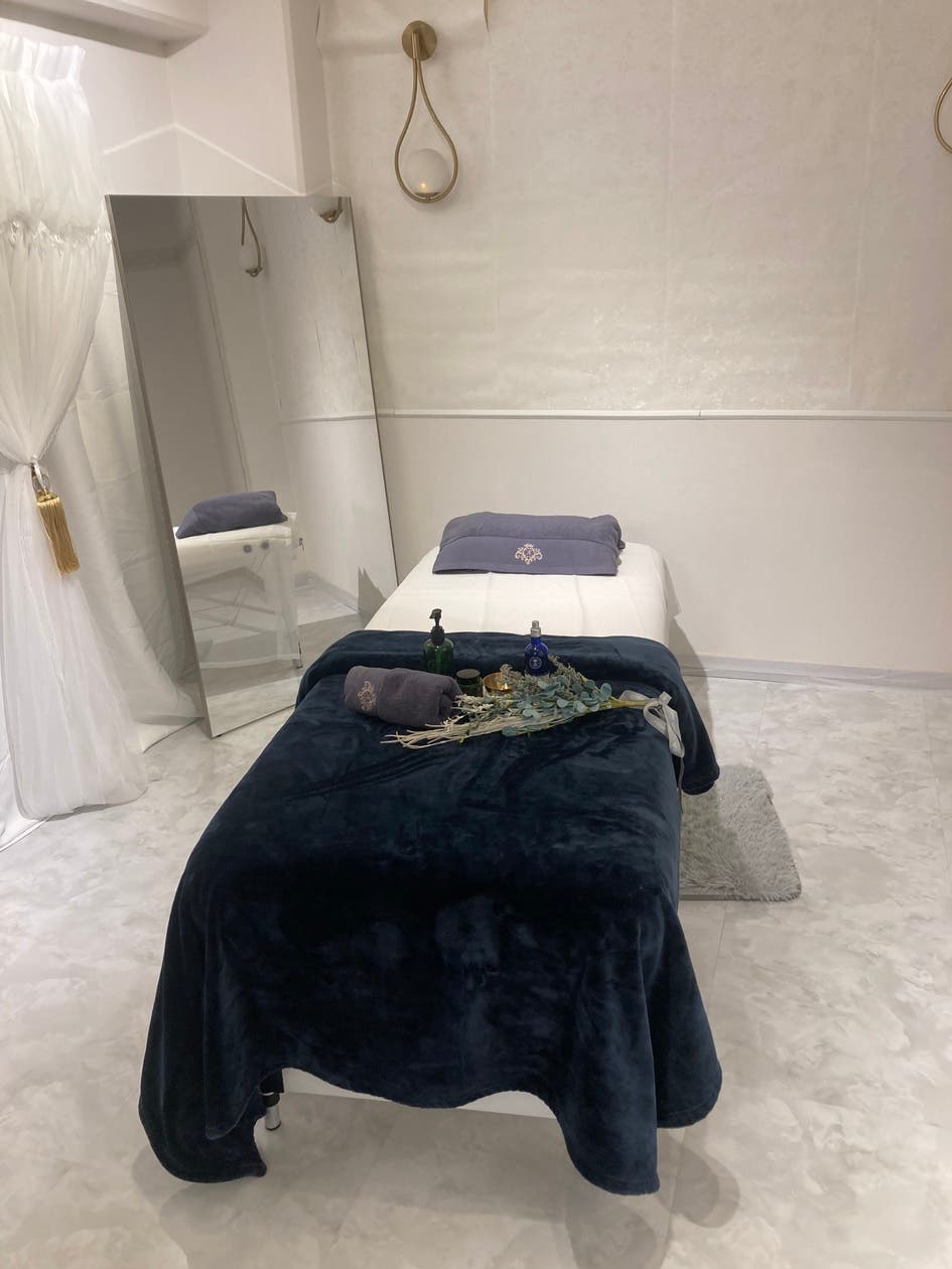 恵比寿プライベートサロン🧖🏻‍♀️清潔感あふれる高級個室の施術スペース✨【恵比寿駅　西口徒歩2分】の写真8