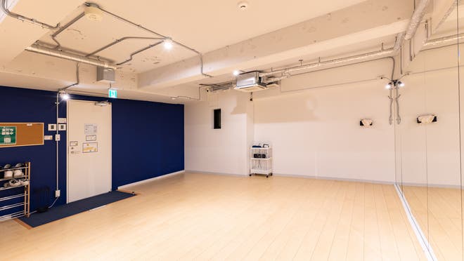 【🌟三角公園目の前🌟】ダンスもできるレンタルスタジオ|24時間利用可能⏰幅5.4m高さ2mの大型鏡の写真2