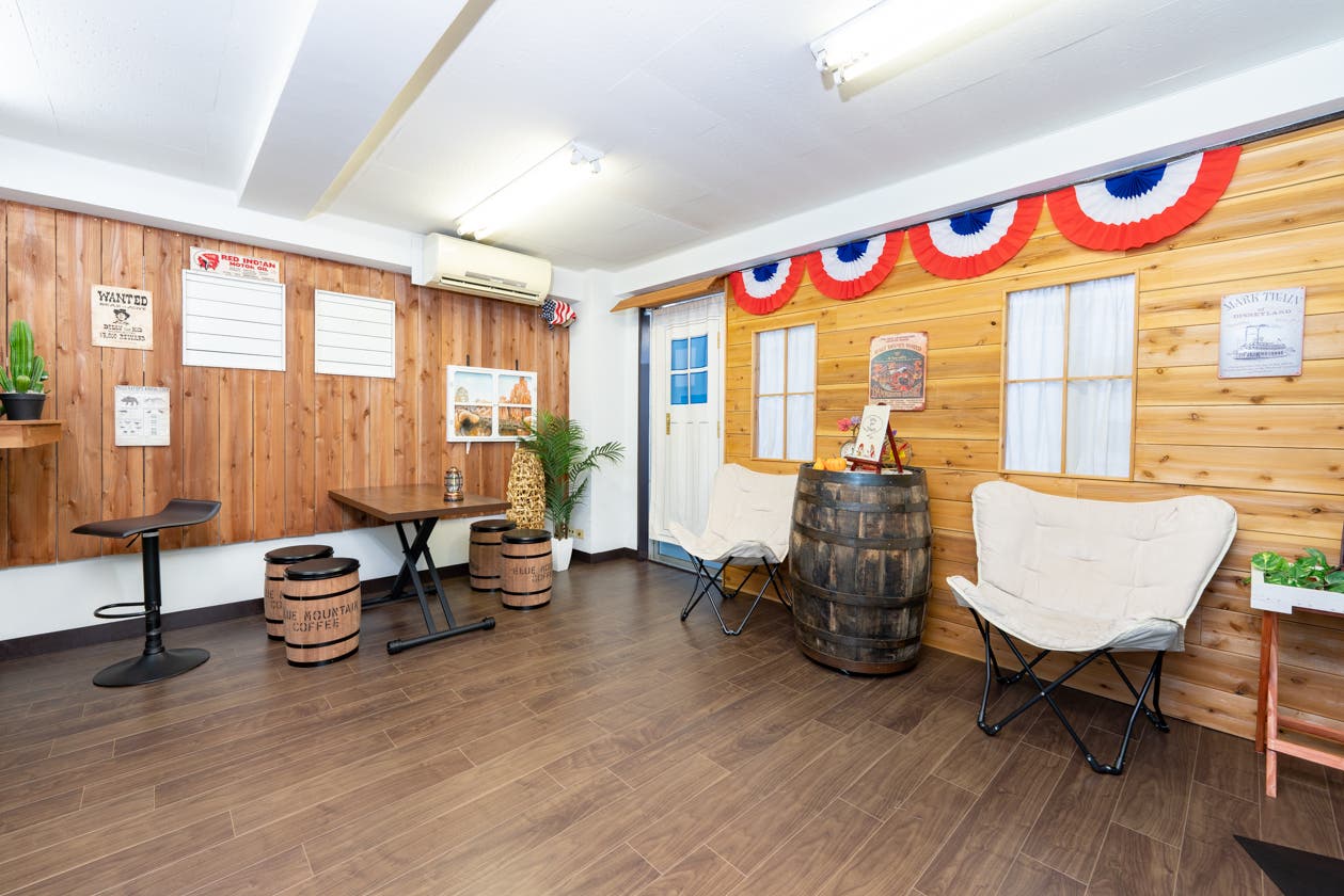 【西新宿駅1分】✨清潔&即レスで幹事さん安心❤️人気YouTuberも使う🎬映えボードゲーム🌵ウエスタン空間でコスプレの写真4