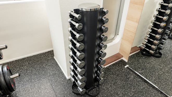 OPEN価格で池袋最安【池袋駅7分】1日1回スタッフ完全清掃のハイクオリティレンタルジムの写真6