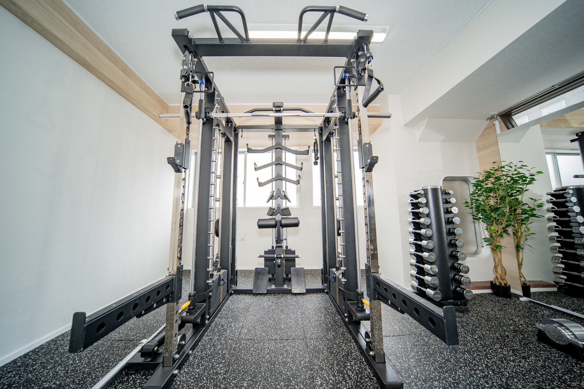 OPEN価格で池袋最安【池袋駅7分】1日1回スタッフ完全清掃のハイクオリティレンタルジムの写真11