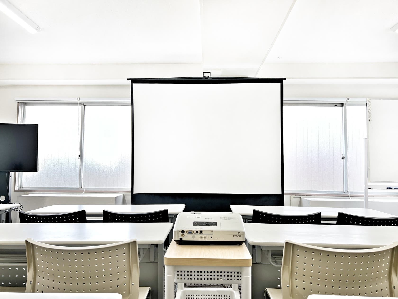 🎯新大阪駅徒歩1分🎯【インボイス対応で経費も安心】🌈追加料金不要🌈爆速ネット🌈◆お気軽会議室新大阪comet◆◆の写真11