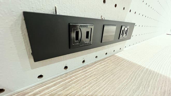 名古屋会議室 広⼩路本町 BOOTH 1(当日予約OK)【栄駅徒歩4分!最大2名!ワークスペース・コワーキングに】の写真7