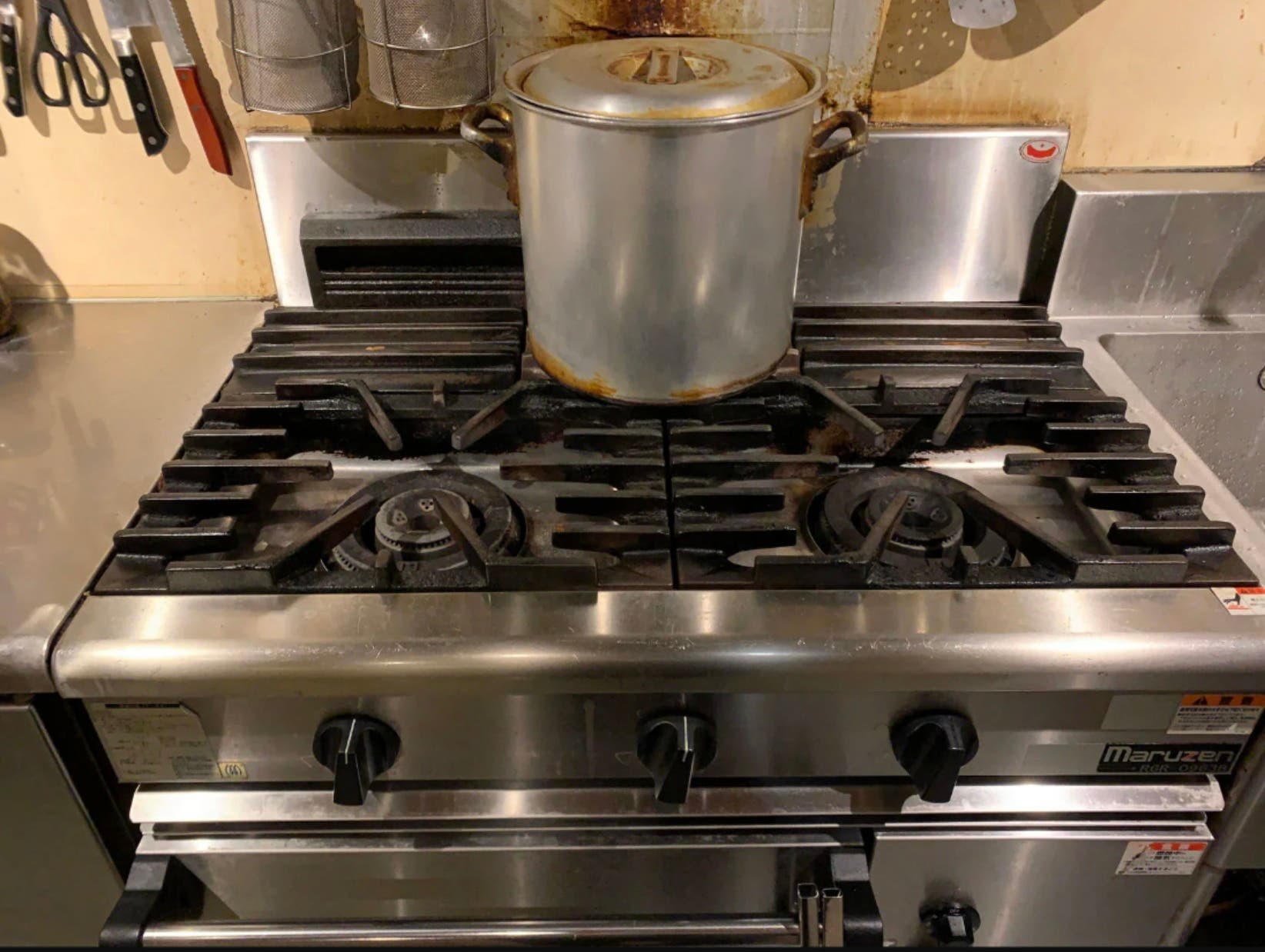 【1階路面！原宿・表参道・明治神宮前駅徒歩7分】最大25名利用可能なキッチン設備付カフェスペース（歓送迎会/懇親会/パーティー）の写真8