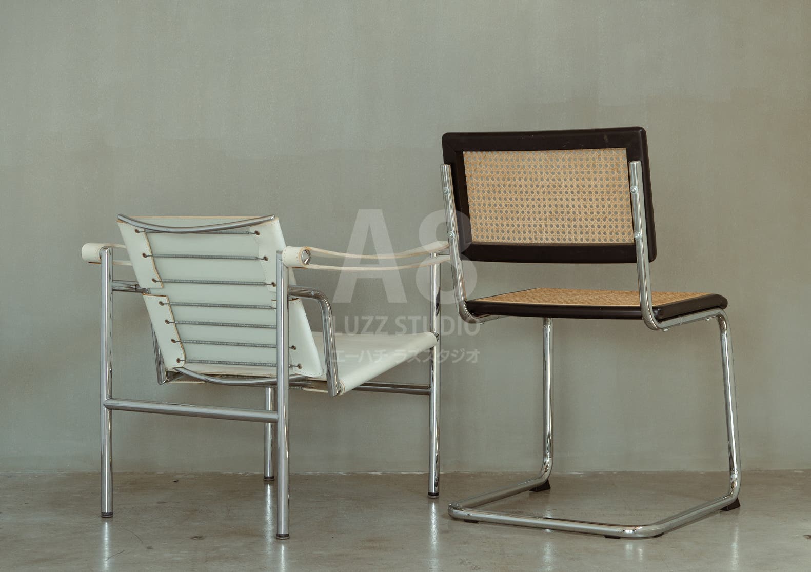 大阪市西区堀江・自然光・ウッド壁、木壁、モルタルグレー壁の撮影スタジオの写真15