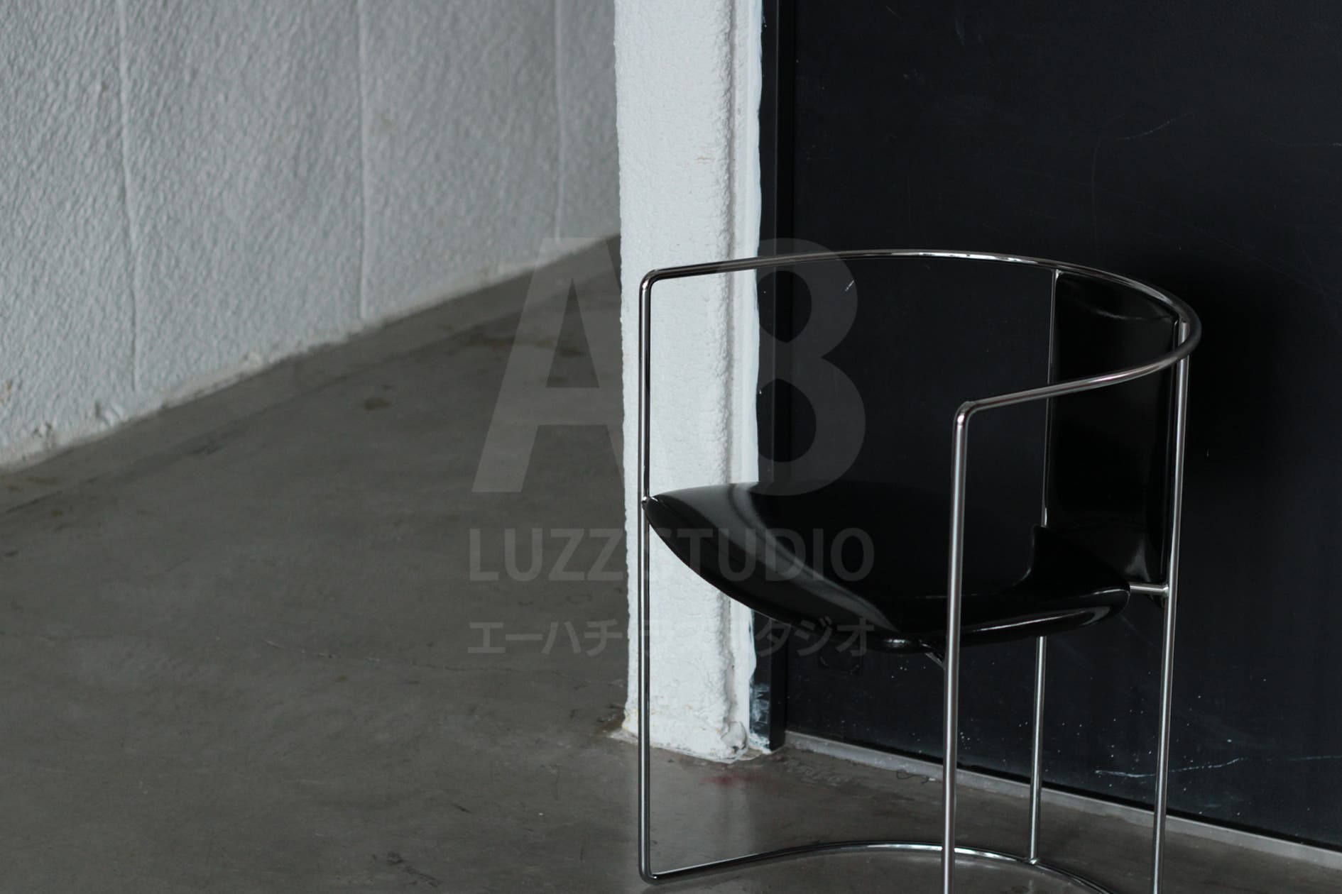 大阪市西区堀江・自然光・ウッド壁、木壁、モルタルグレー壁の撮影スタジオの写真22