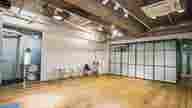 【渋谷駅5分】白壁×フローリングで撮影や展示会に最適なレンタルスタジオの写真2