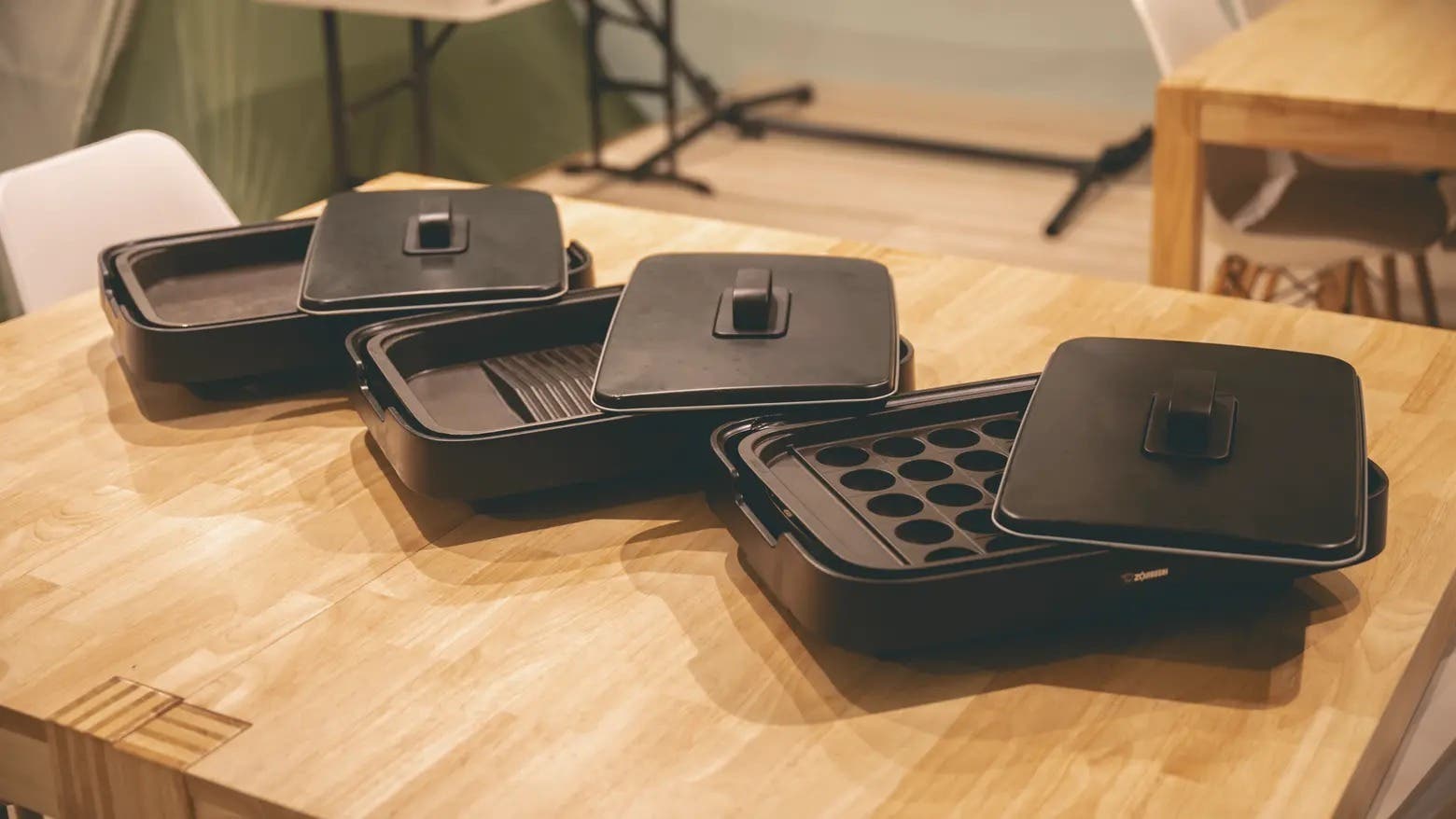 🍳電気式ホットプレート（たこ焼き機・深皿・焼肉用鉄板）×3セットの画像1