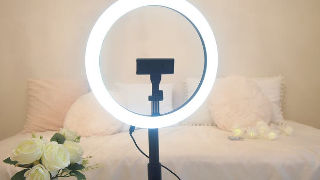 【九州初NUMA部屋】オタクの聖地誕生✨話題の推し不在の誕生会スペースの写真13