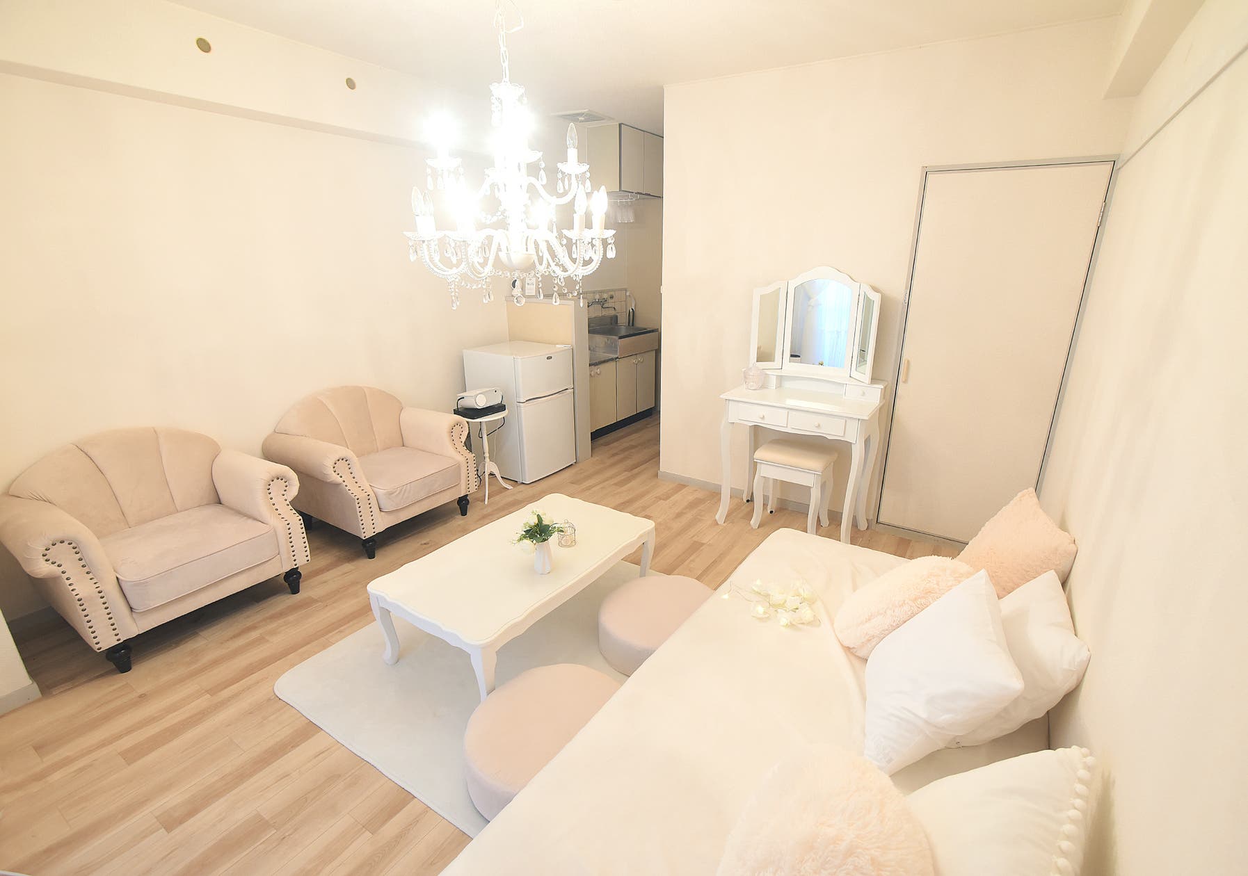 【九州初NUMA部屋】オタクの聖地誕生✨話題の推し不在の誕生会スペースの写真9